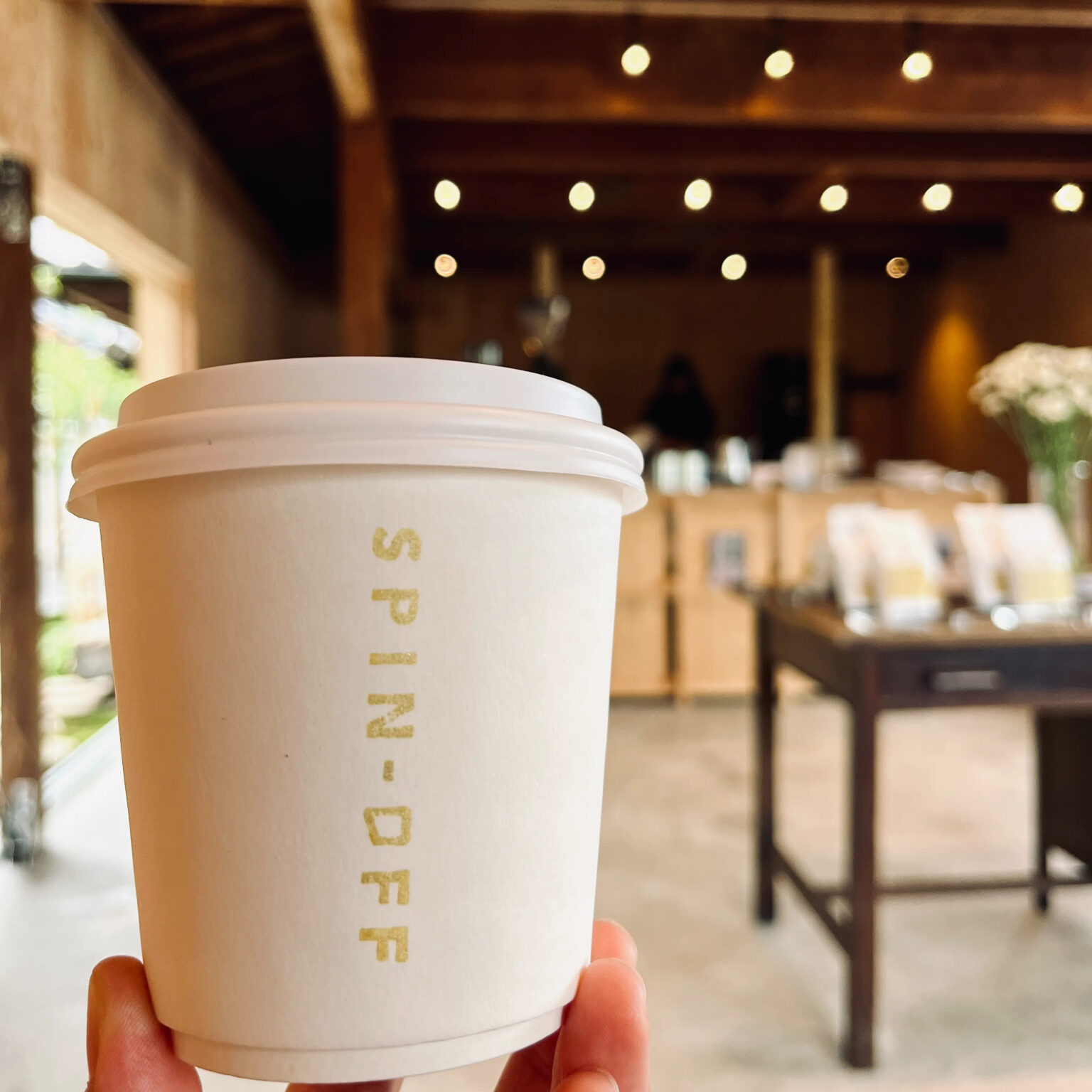 「SPIN-OFF COFFEE」築150年の古民家から眺める田園風景が癒やしの神戸北カフェ | さんだふるらいふ